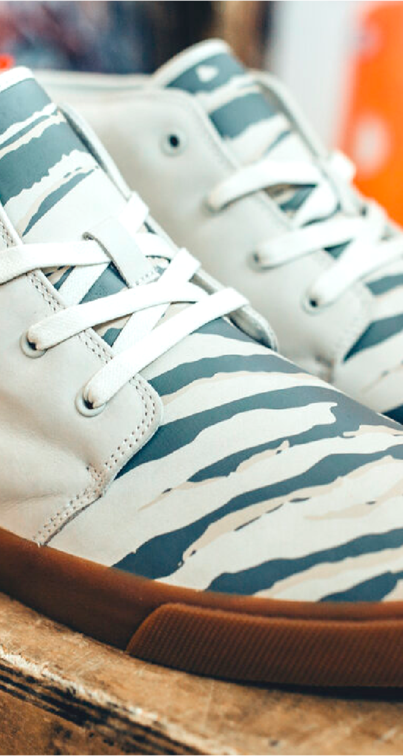 Bucket Feet · LISTEN